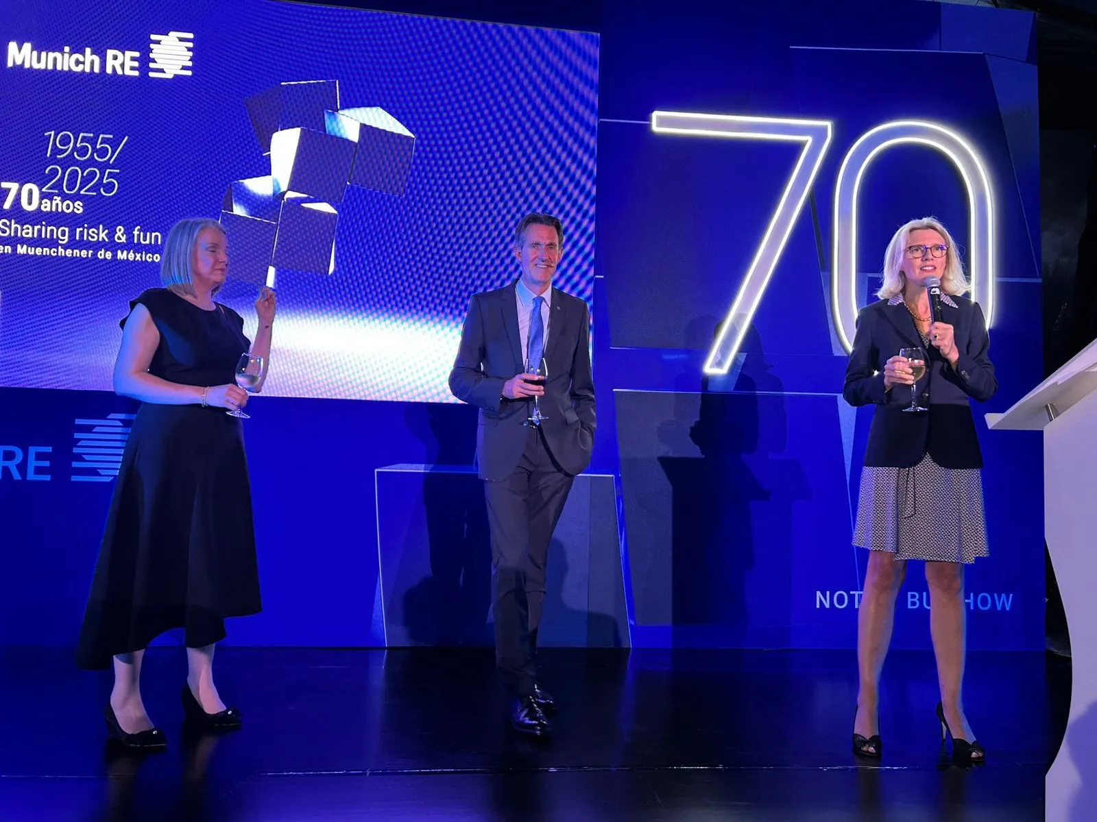 Munich Re México celebra 70 años de presencia en el país con una emotiva visita de sus líderes ...